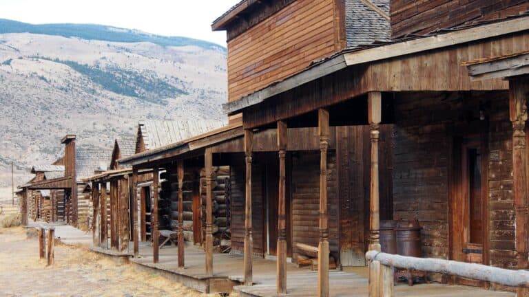 145+ Western Town Names (The Ultimate Naming Guide)