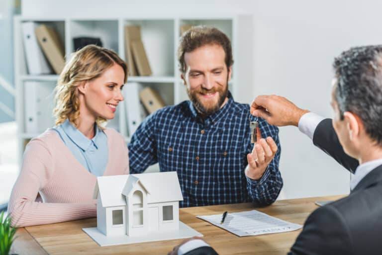 297+ Real Estate Names: Make Your Business Stand Out (2025)