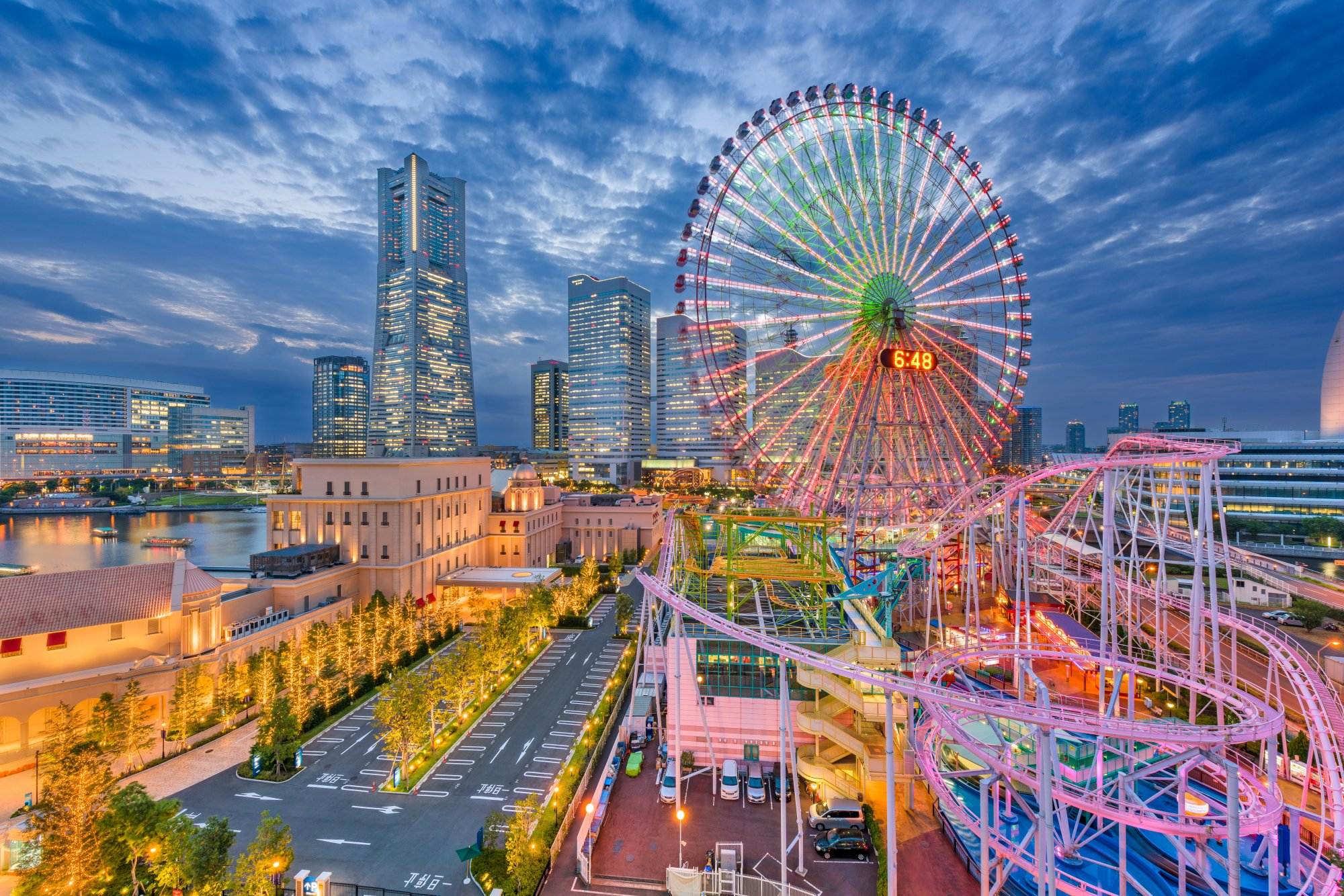 189+ Theme Park Names (BEST Ideas For Your Amusement Park)