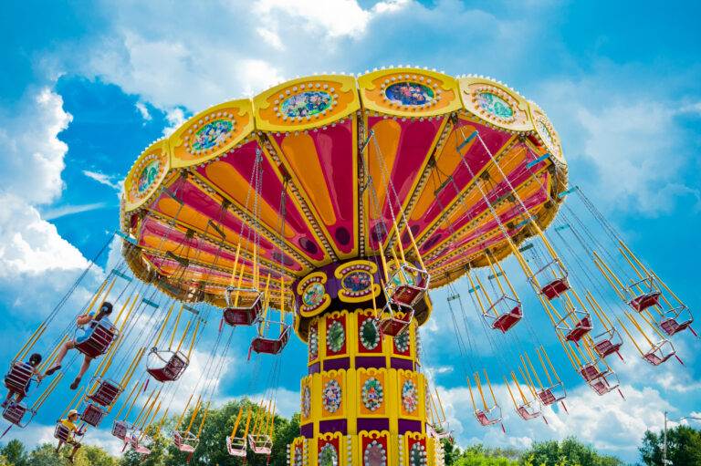 189+ Theme Park Names (BEST Ideas For Your Amusement Park)